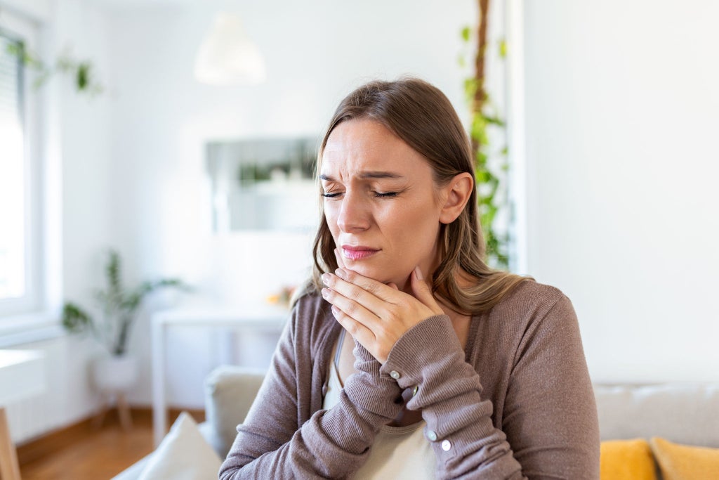 Gencive gonflée, que faire ? Causes, solutions et conseils